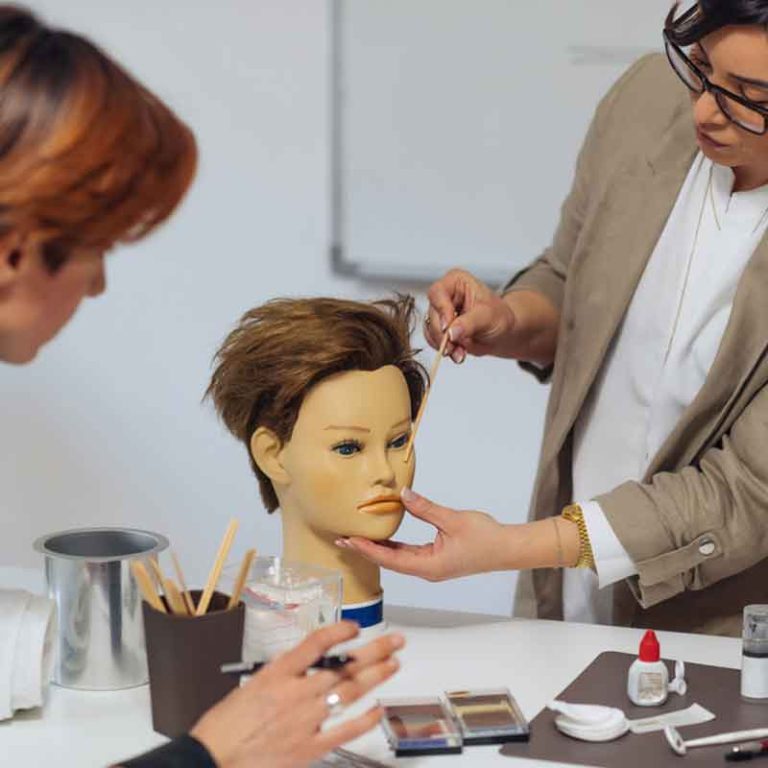 Learn aesthetics course in Virginia: Become a skincare expert